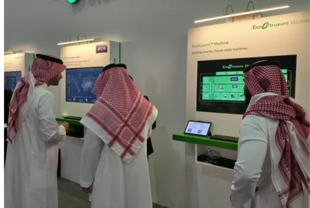 Schneider Electric soutient la Vision 2030 avec des solutions de ...